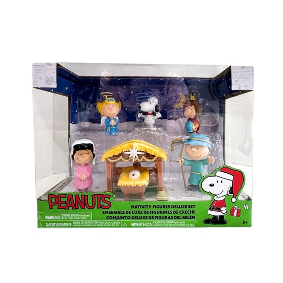 Peanuts | Holiday | Peanuts Snoopy Christmas Nativity Play Figures ...